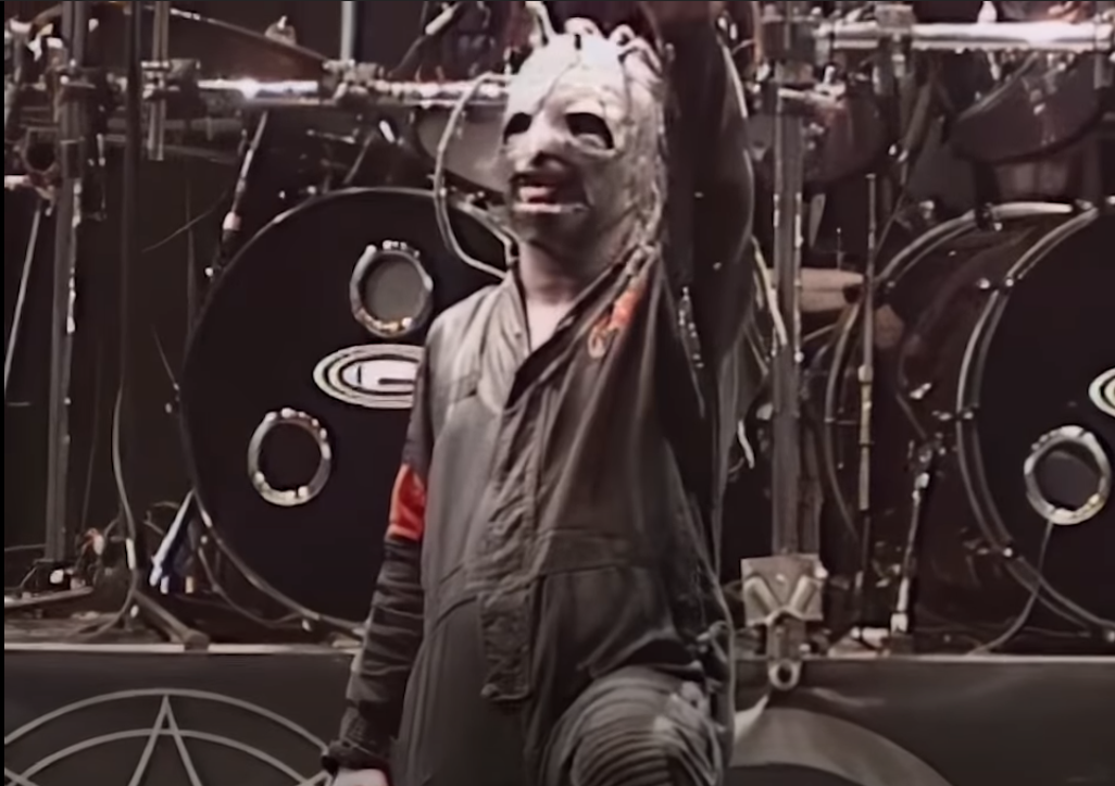 Aikakone vuoteen 2001: Slipknotin konsertti "Iowa"-albumin aikoihin ...