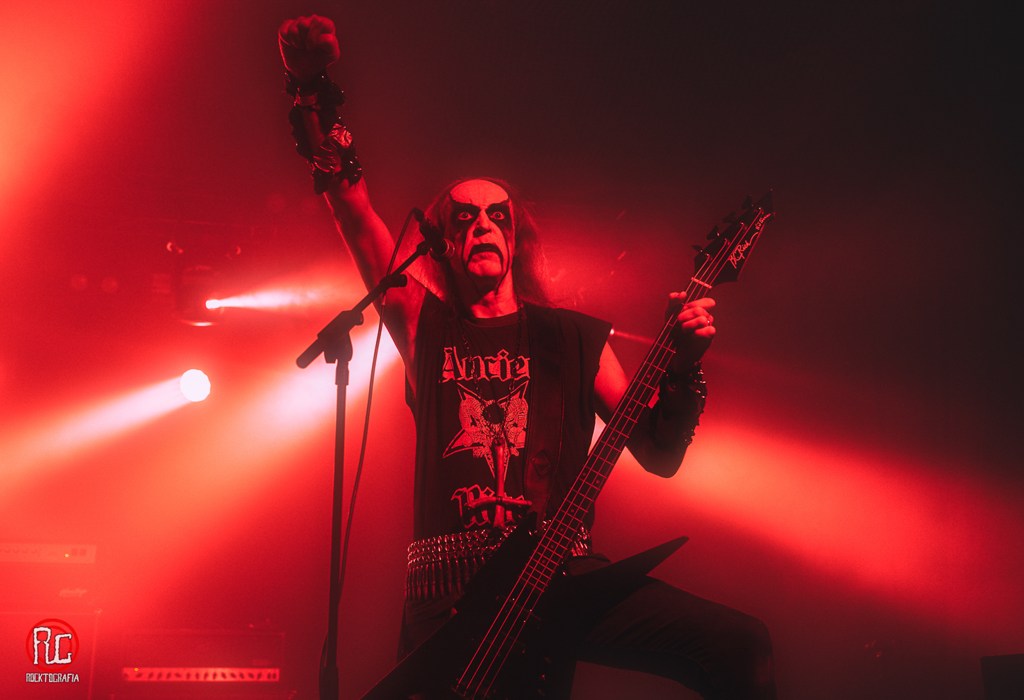 Black metallia vuoden loppuun: Satanic Warmasterin uusi albumi ...