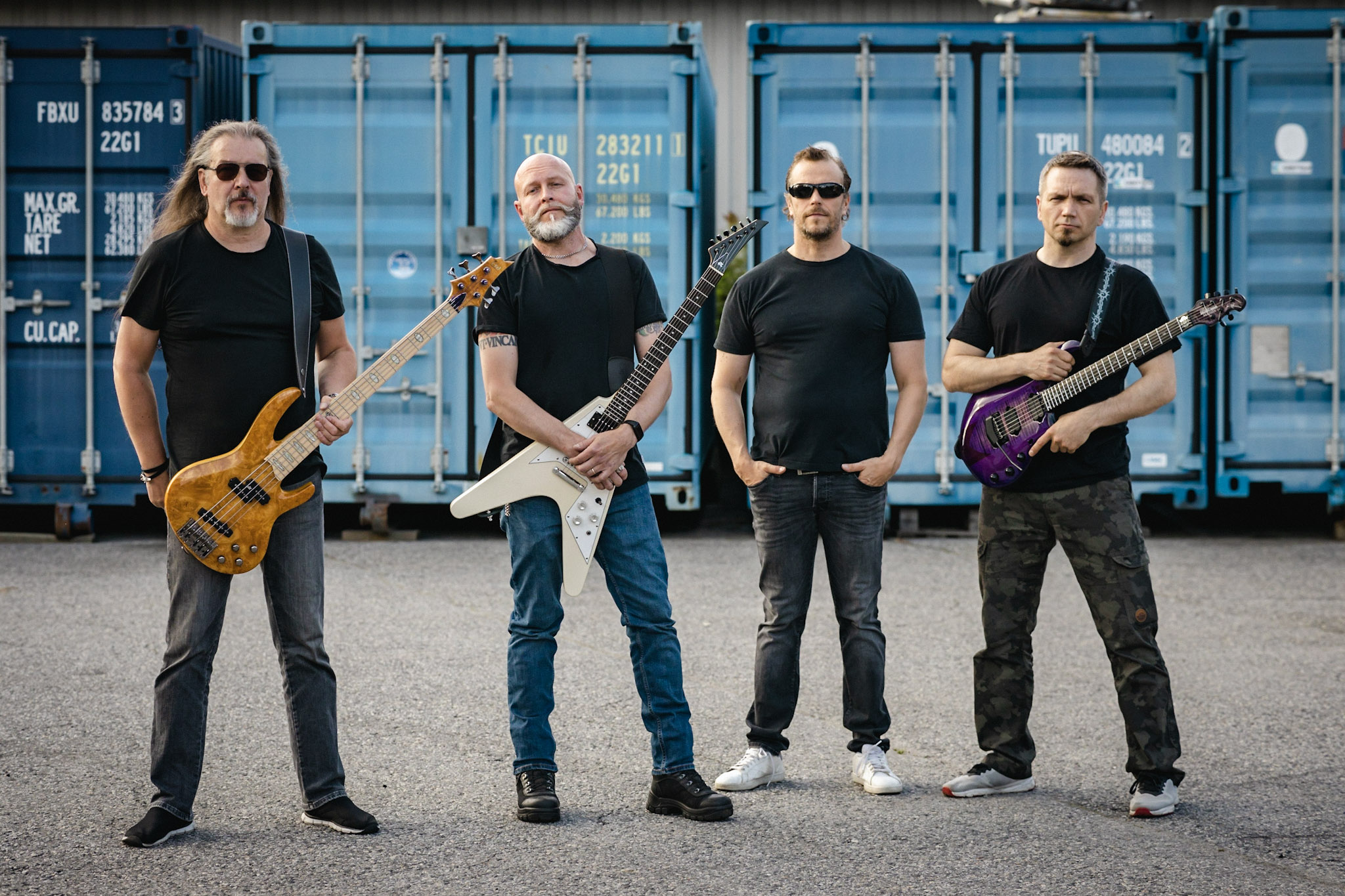 Mosfite promoaa tulevaa debyyttialbumiaan uudella singlellä - KaaosZine