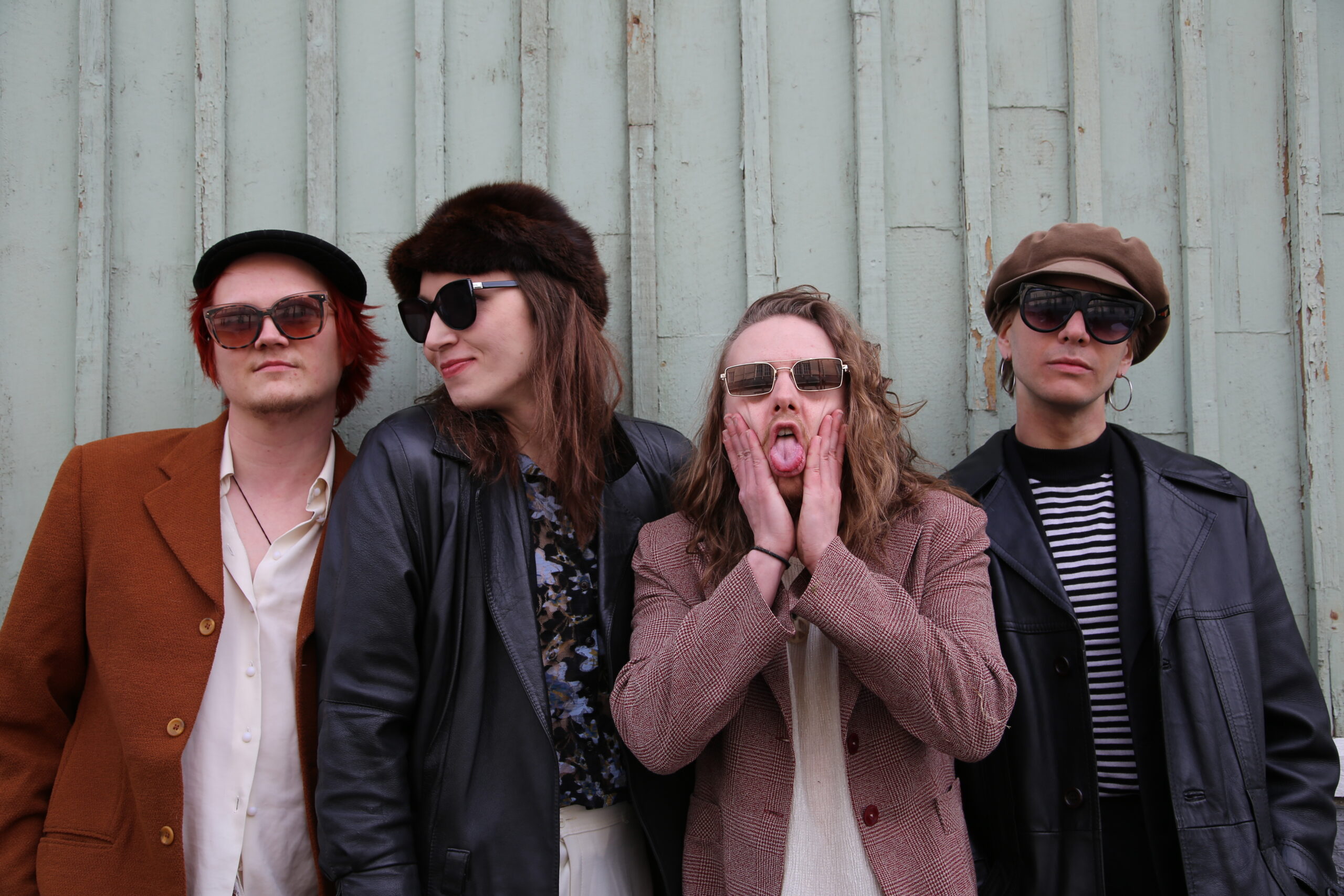 Tuula istuttaa kaktukset sateeseen uudella singlellään - KaaosZine