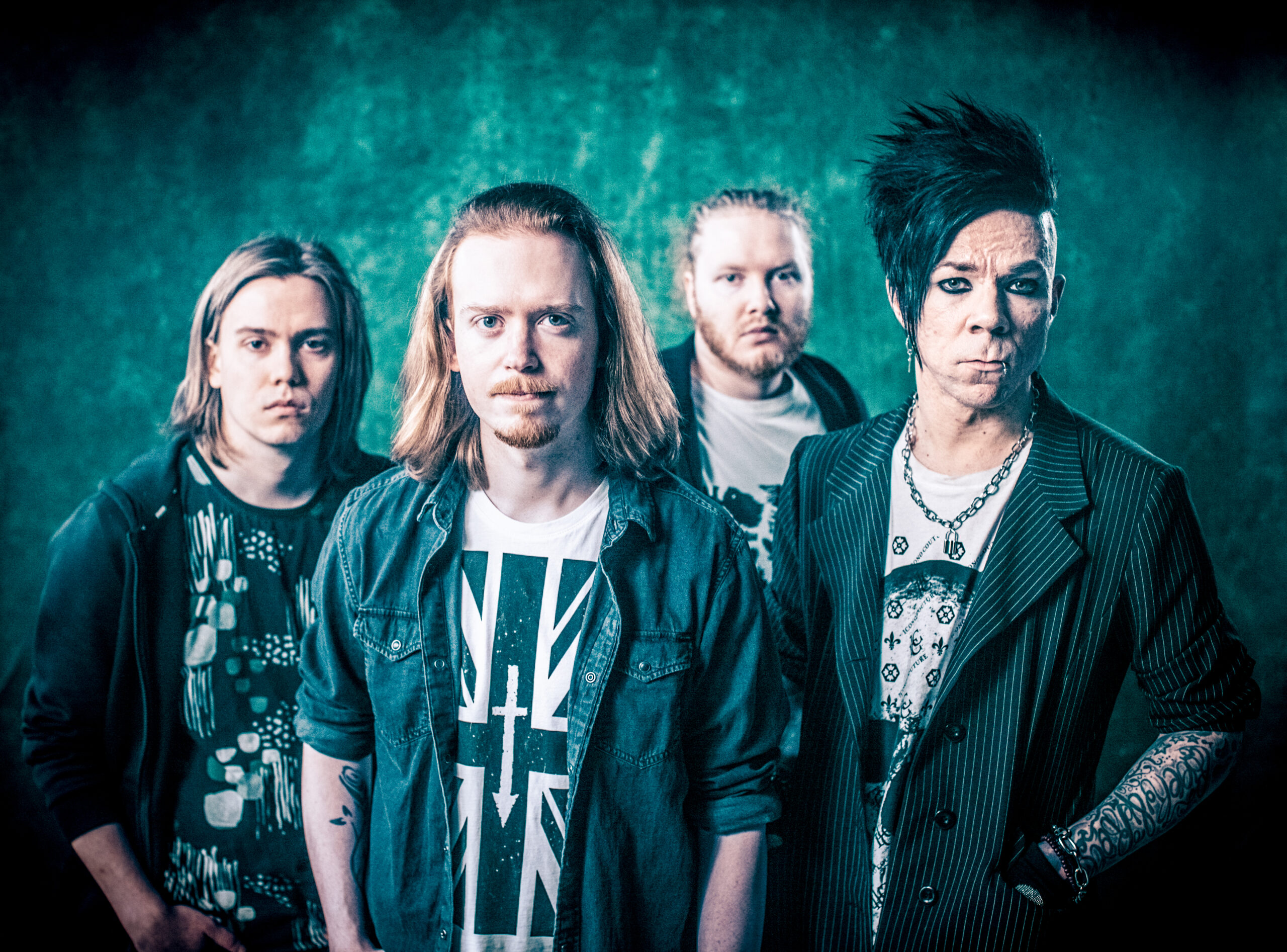 Melodista suomirockia soittava Mustat Ruusut ammentaa metallimusiikista ...