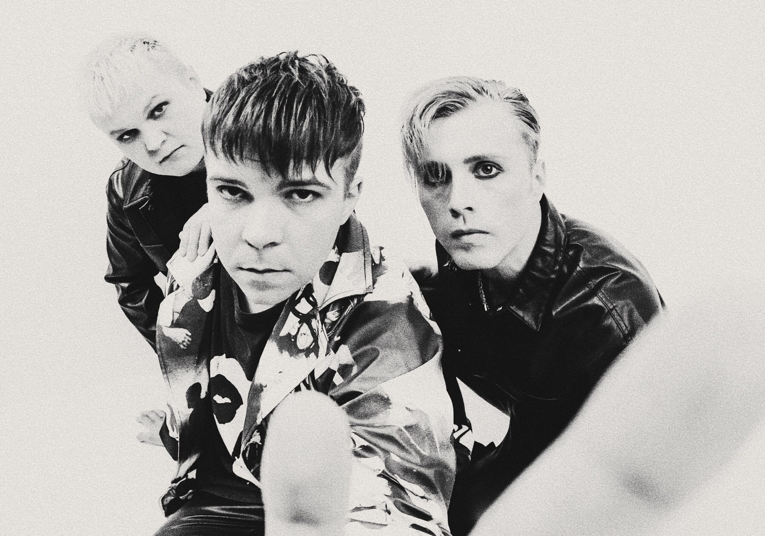 Ulkopuolisen ääni: Rock Band From Hell julkaisi uuden "Cloud9"-singlen ...