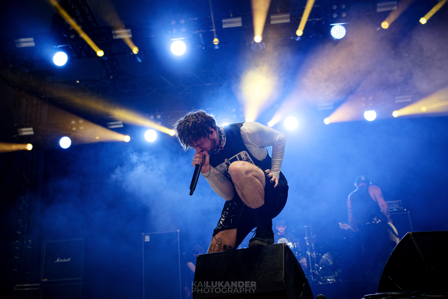 While She Sleeps Julkaisee Uuden Albumin Self Hell Nimikkokappale 9871
