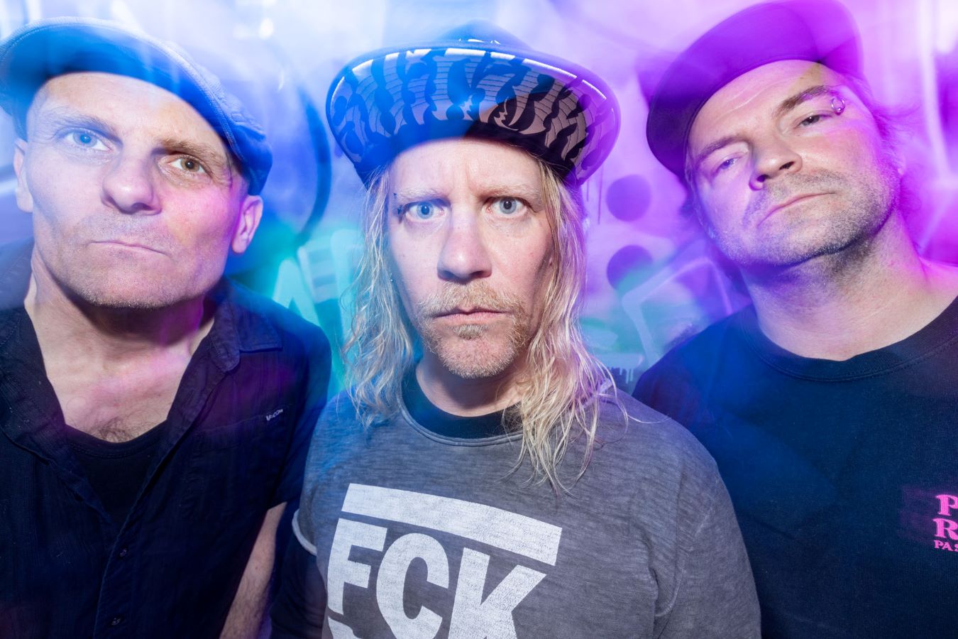 Punk rock -trio Clarkkent yllättää uudella singlellään "Trumped Up ...