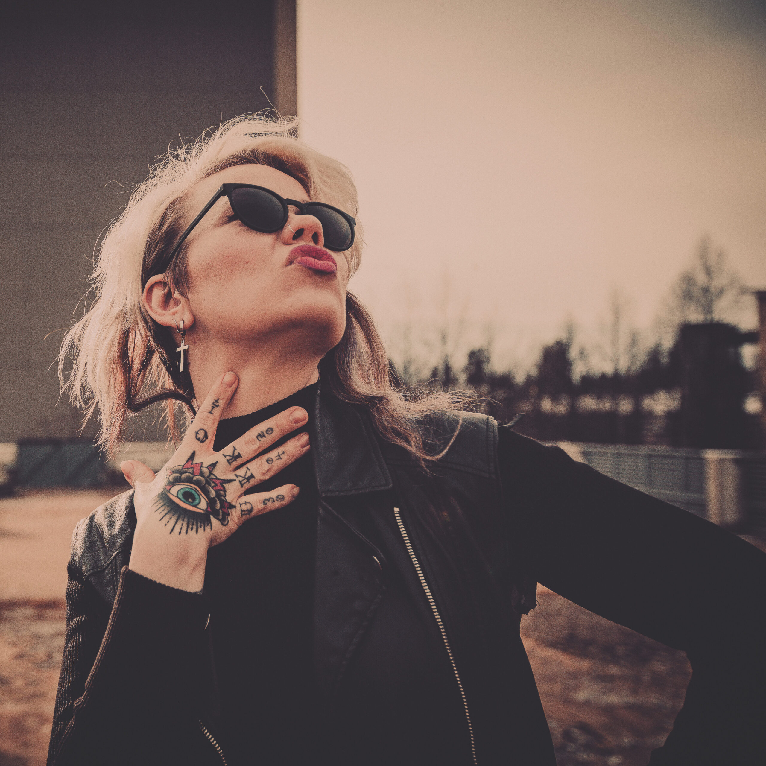 Sleepy Sleepersin uusi naissolisti on Aino & Hajonneet -yhtyeestä tuttu ...