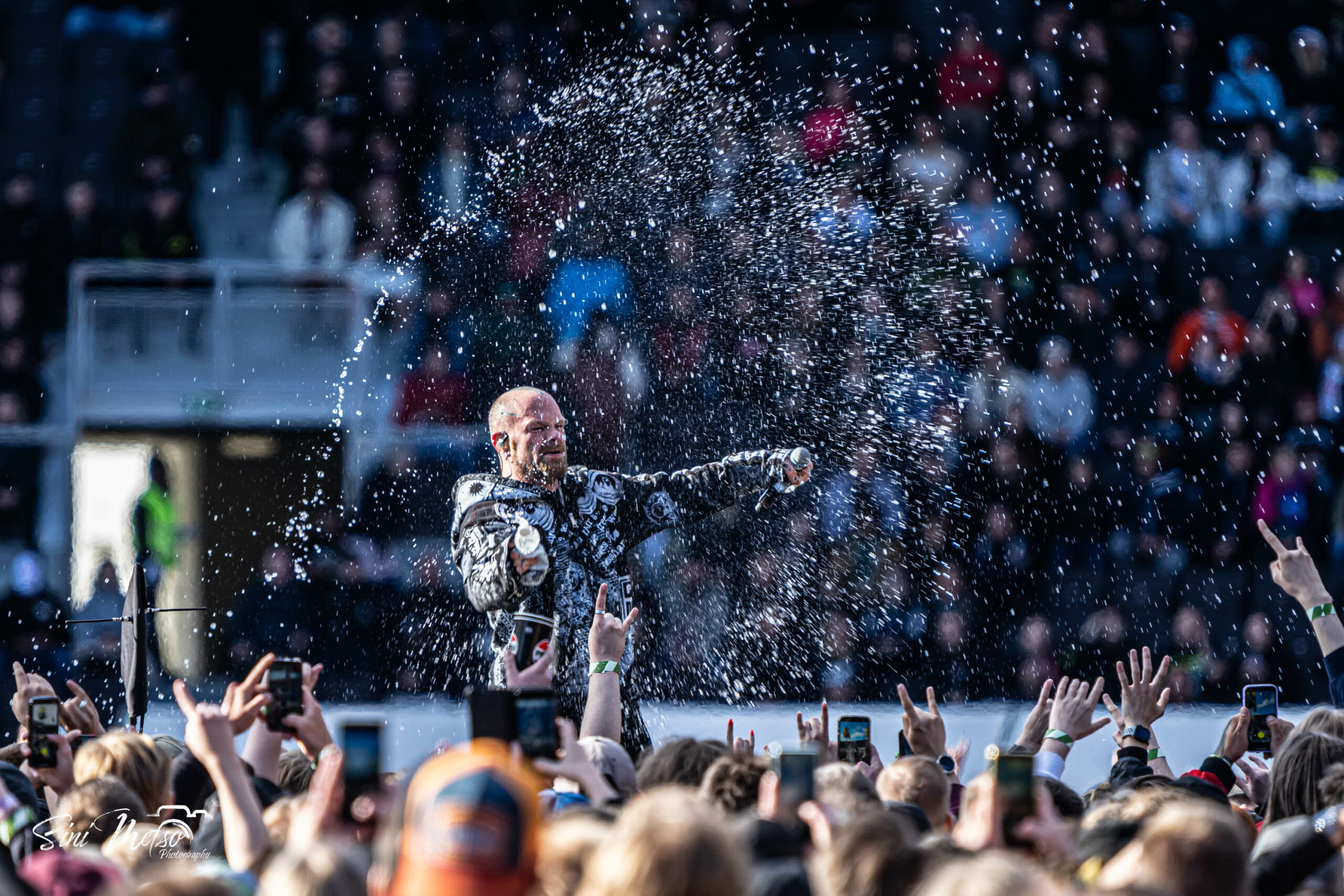Five Finger Death Punch: Moody selvittää huhut Motograterista - KaaosZine